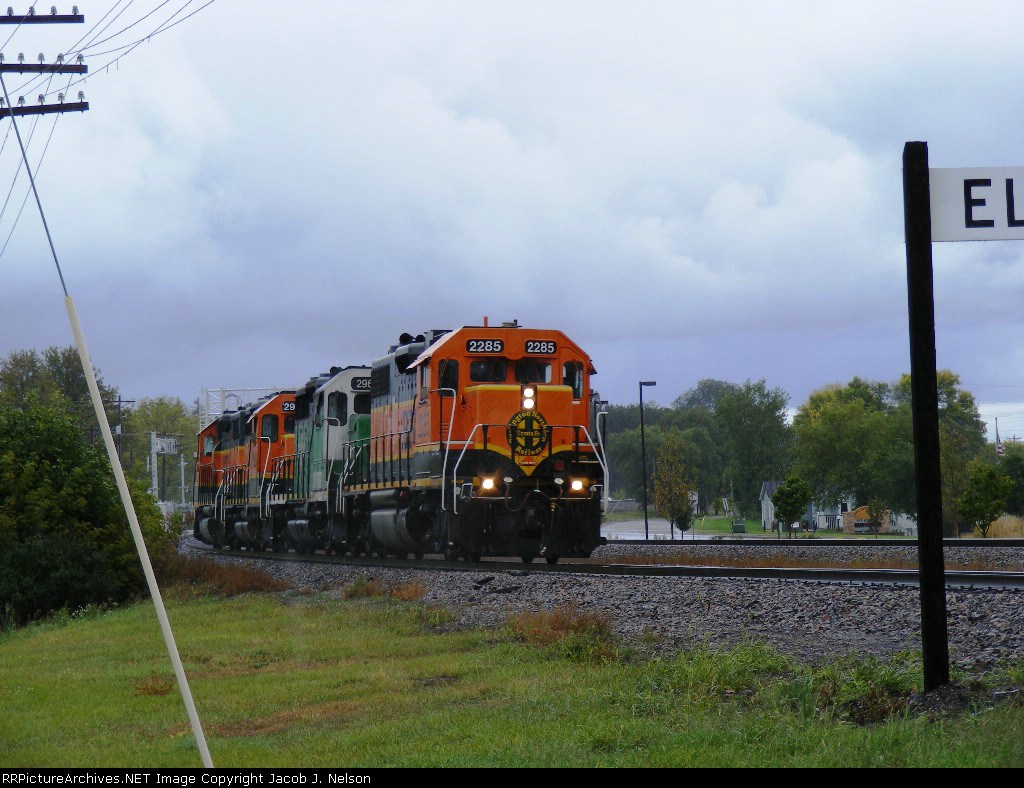 BNSF 2285 (Power move)